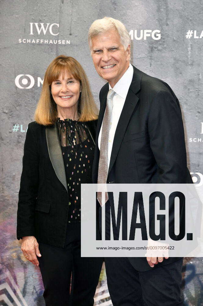 Mark Spitz with his wife Suzy Weiner at the presentation of the Laureus ...