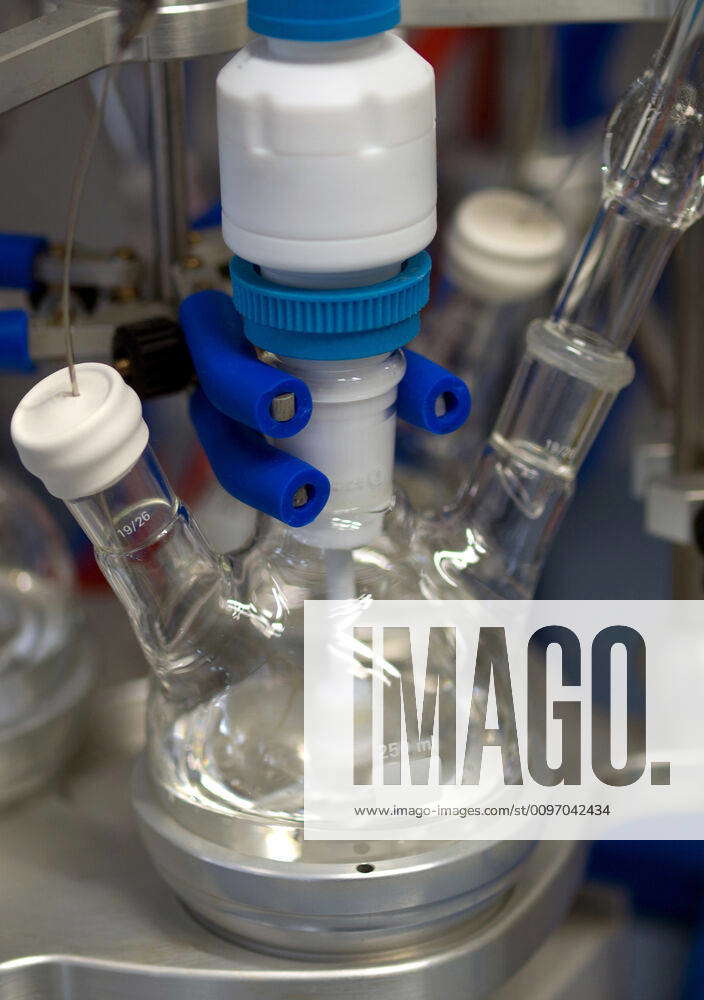 Chemical reaction Chemical reaction setup in a chemistry research lab Y ...