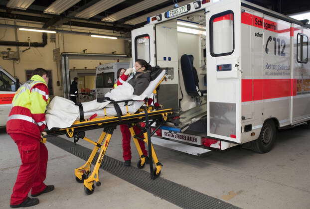 Wiesbaden - Zentrale Notaufnahme in der HSK Wiesbaden ...