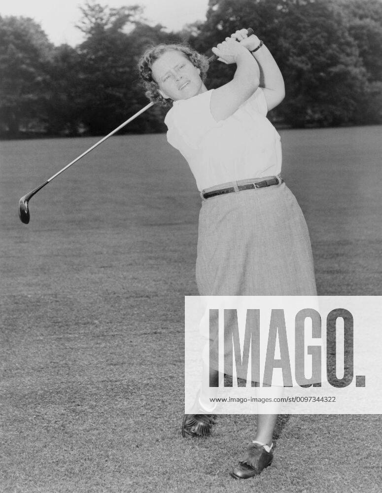 Patty Berg Playing Golf In 1951 She Was A Founding Member And Player