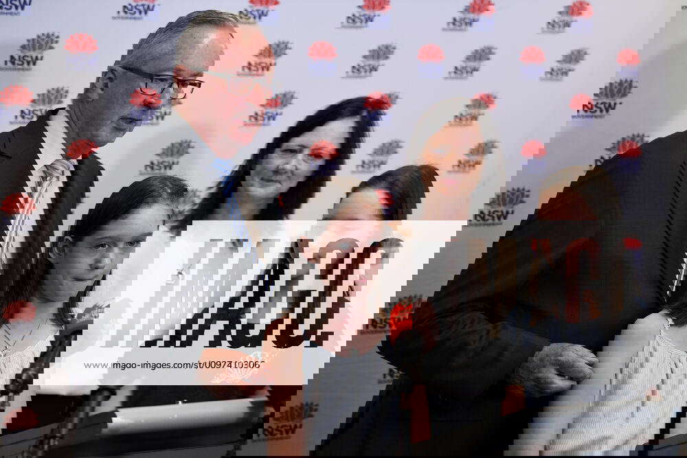 BRAD HAZZARD VACCINE PRESSER, Health Minister Brad Hazzard, 10-year-old ...