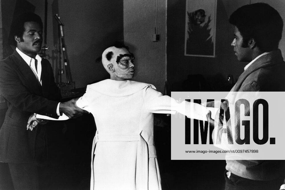 ABBY, Terry Carter, Carol Speed, Austin Stoker, 1974 Courtesy Everett ...