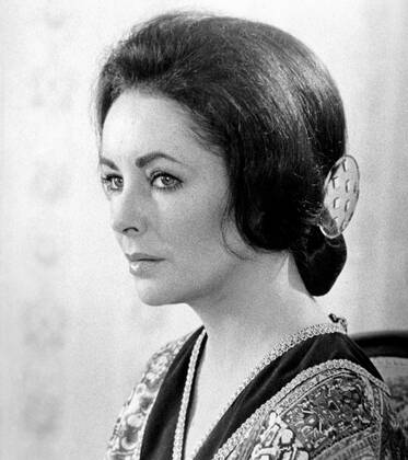 THE OUTER LIMITS, Chita Rivera, The Bellero Shield, aired Feburary 10 ...