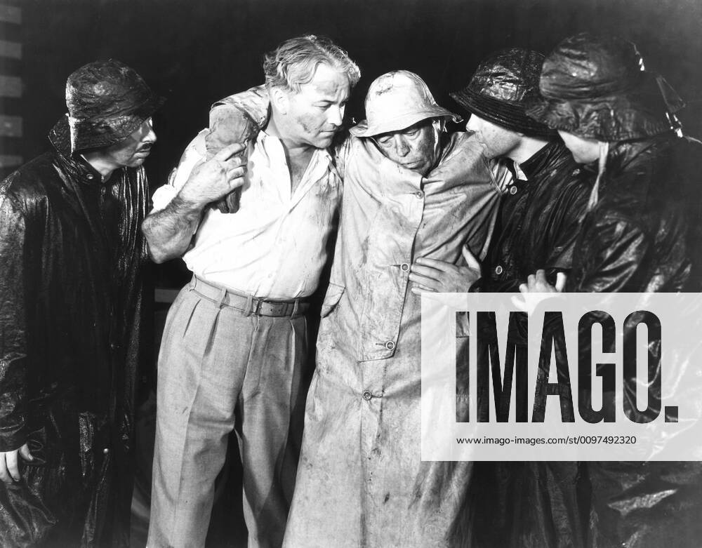 BURNING GOLD, left from second left: William Boyd, Lloyd Ingraham, 1936 ...