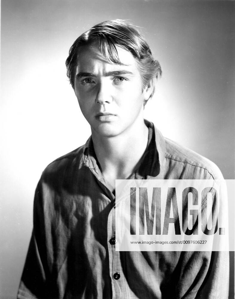 INSIDE STRAIGHT, Claude Jarman, Jr