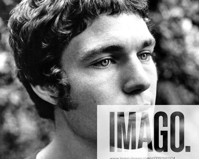 THE NIGHT DIGGER, (aka THE ROAD BUILDER), Nicholas Clay, 1971 Courtesy ...