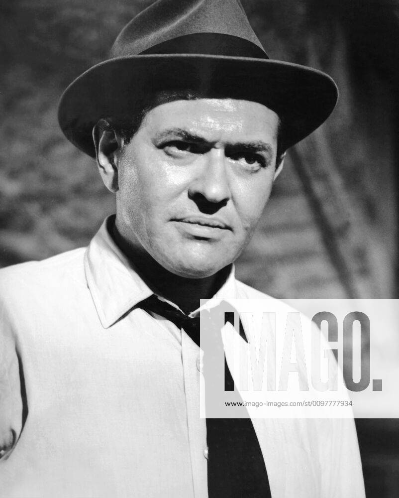 WEST SIDE STORY, Simon Oakland, 1961 Courtesy Everett Collection ...