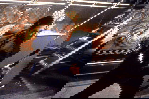 THE HITMAN, Jet Li, 1998. Columbia Tristar courtesy Everett Collection ...