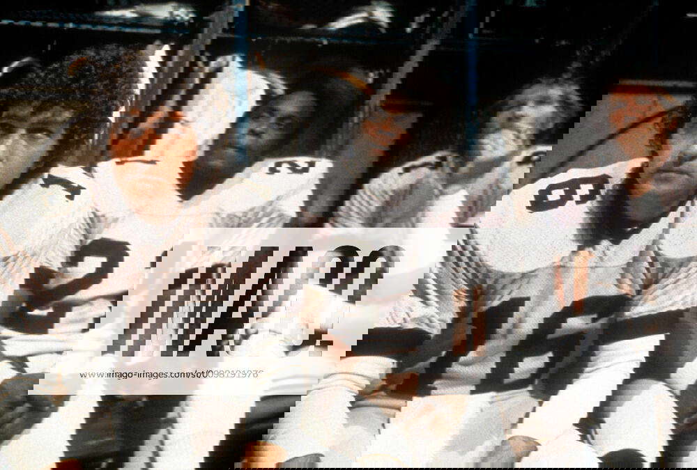 NORTH DALLAS FORTY, from left: Mac Davis, Cliff Frazier, Nick Nolte ...