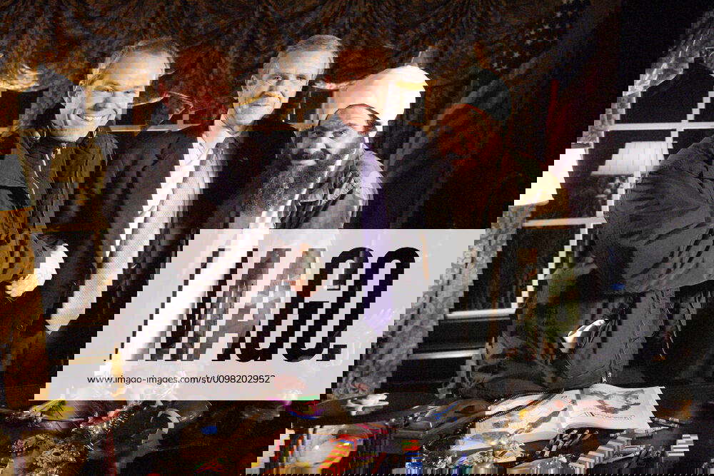 POSTAL, from left: director Uwe Boll, Brent Mendenhall as George W ...