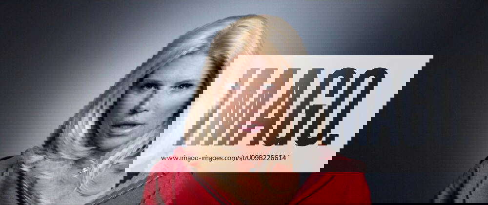 TOUGH GUY: THE BOB PROBERT STORY, Dani Probert, 2019. Dark Star ...