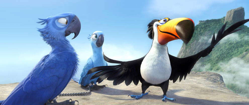 RIO 2, from left: Luiz (voice: Tracy Morgan), Rafael (voice: George ...