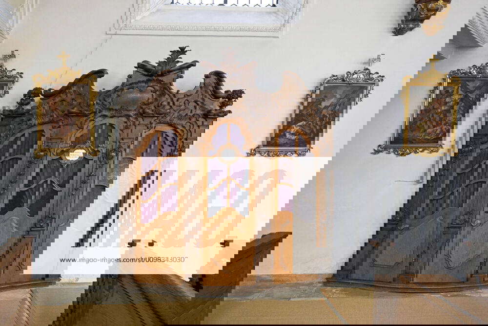 22 03 2020, Parish church St Justina in Bad Wörishofen The confessional ...