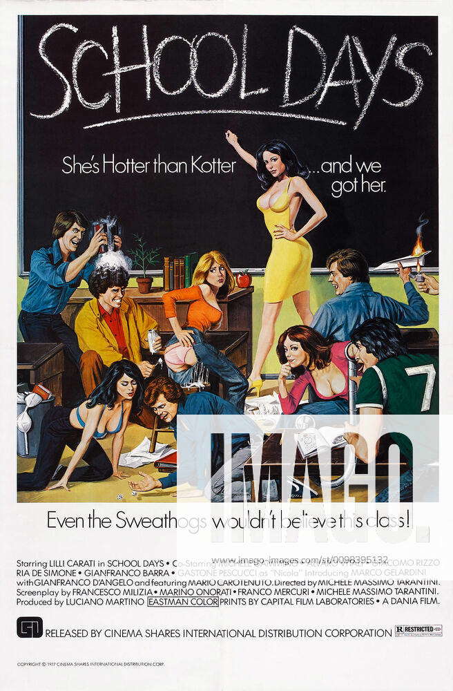 SCHOOL DAYS, (aka LA PROFESSORESSA DI SCIENZE NATURALI), center in yellow dress: Lilli Carati