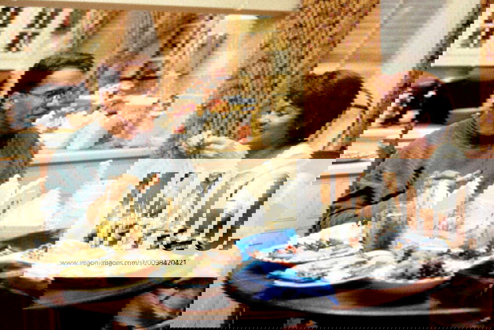 Pamela Reed Junior Junior' At 25: The Cute, Queer Side Of