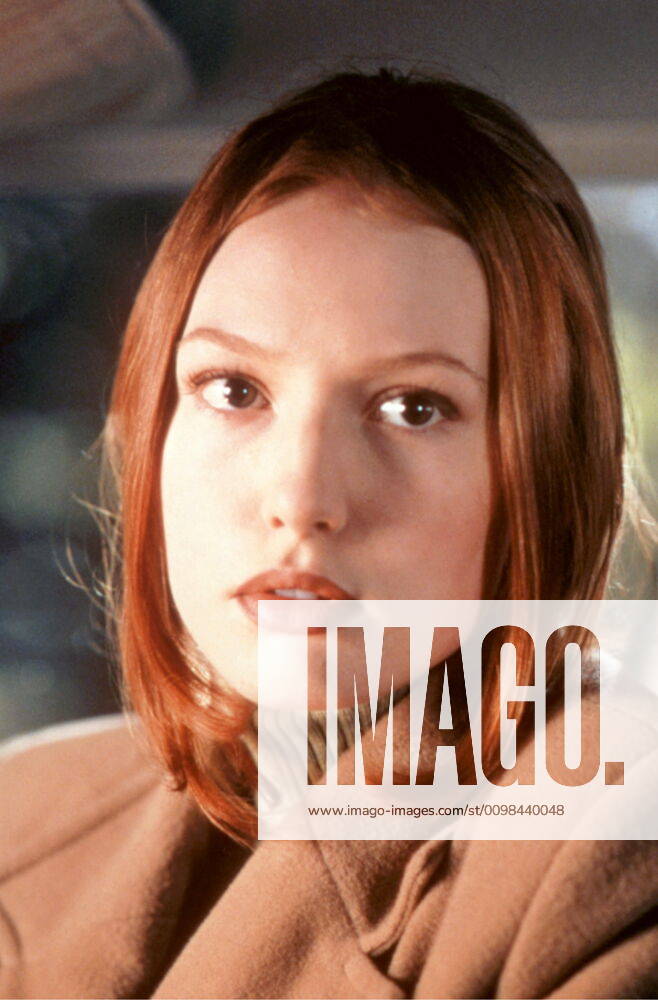 URBAN LEGEND, Alicia Witt, 1998, (c)Columbia Pictures courtesy Everett ...