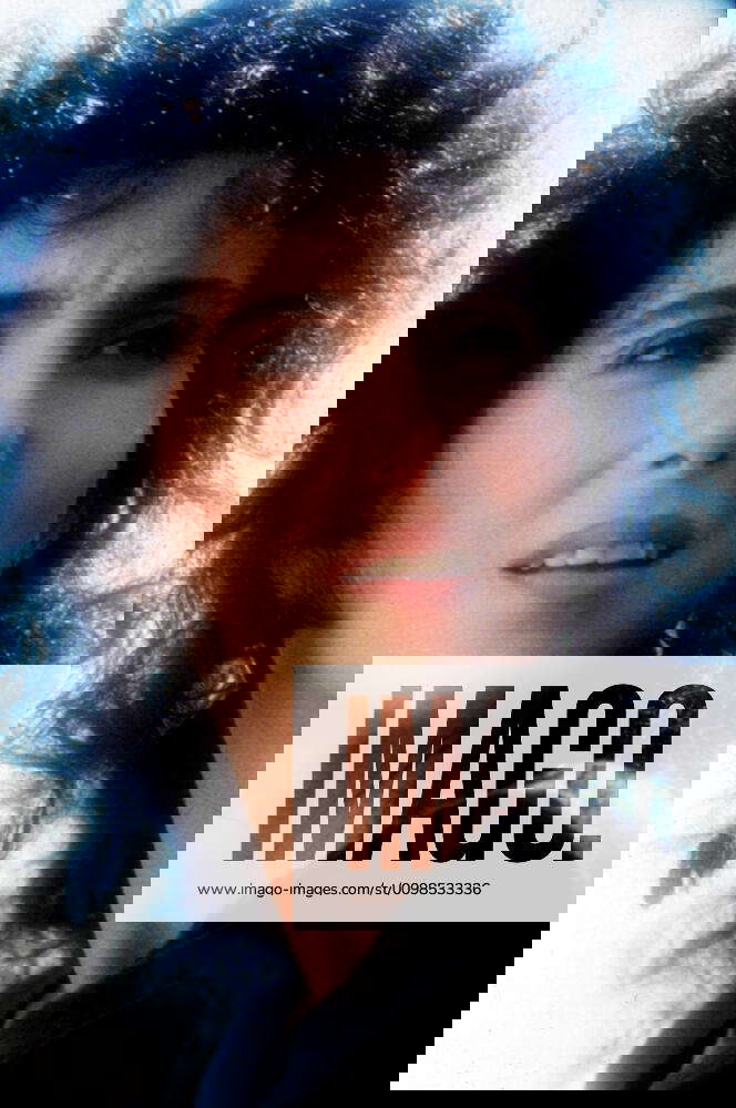 THE WITCHES OF EASTWICK, Cher, 1987 Courtesy Everett Collection ...