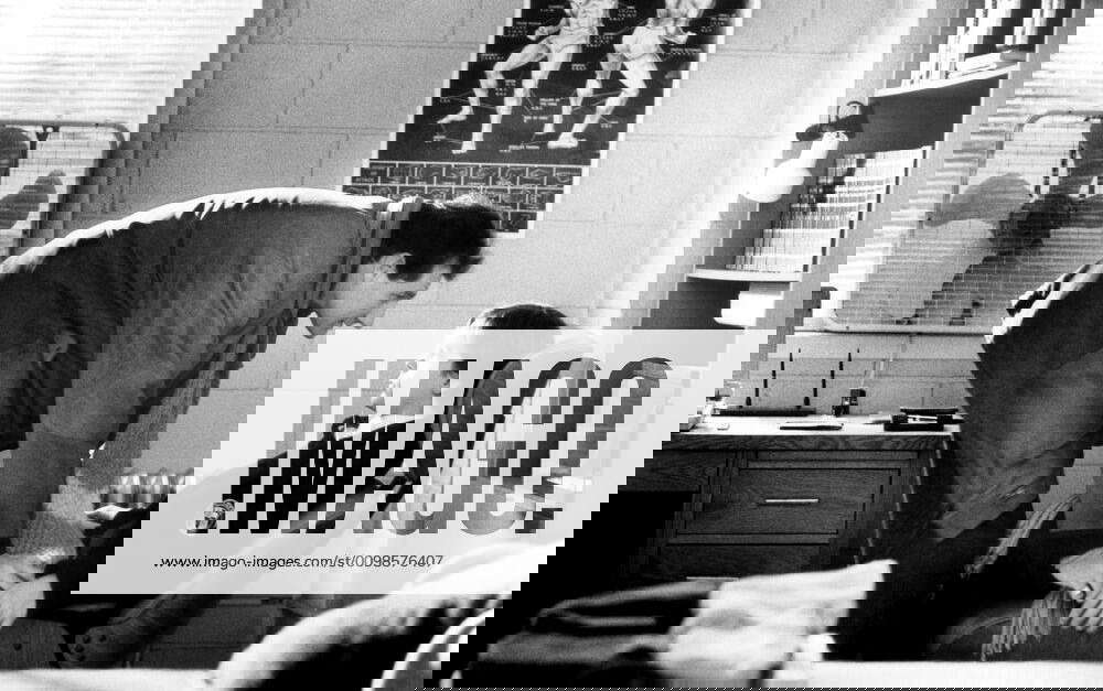 DUTCH, from left, Ed O Neill, Ethan Randall, (aka Ethan Embry), 1991 ...