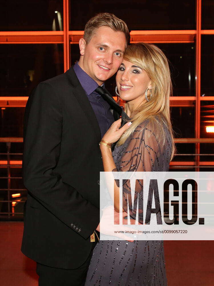 German singer and songwriter Annemarie Eilfeld with friend Tim Sandt at ...