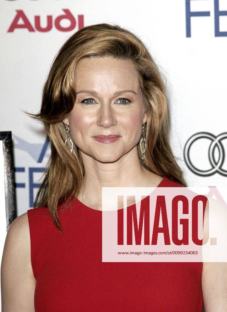 Laura Linney At Arrivals For Afi Fest 2007 Tribute To Laura Linney Afi Fest Rooftop Village Los