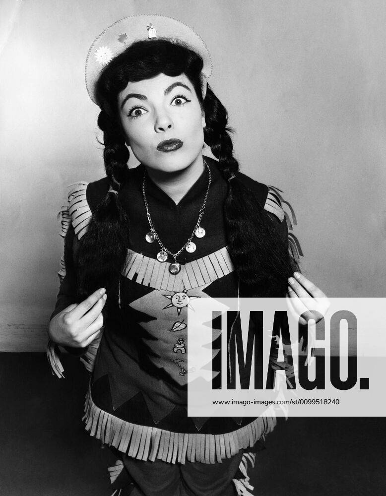 THE HOWDY DOODY SHOW, (aka PUPPET PLAYHOUSE), Judy Tyler, as Princess ...