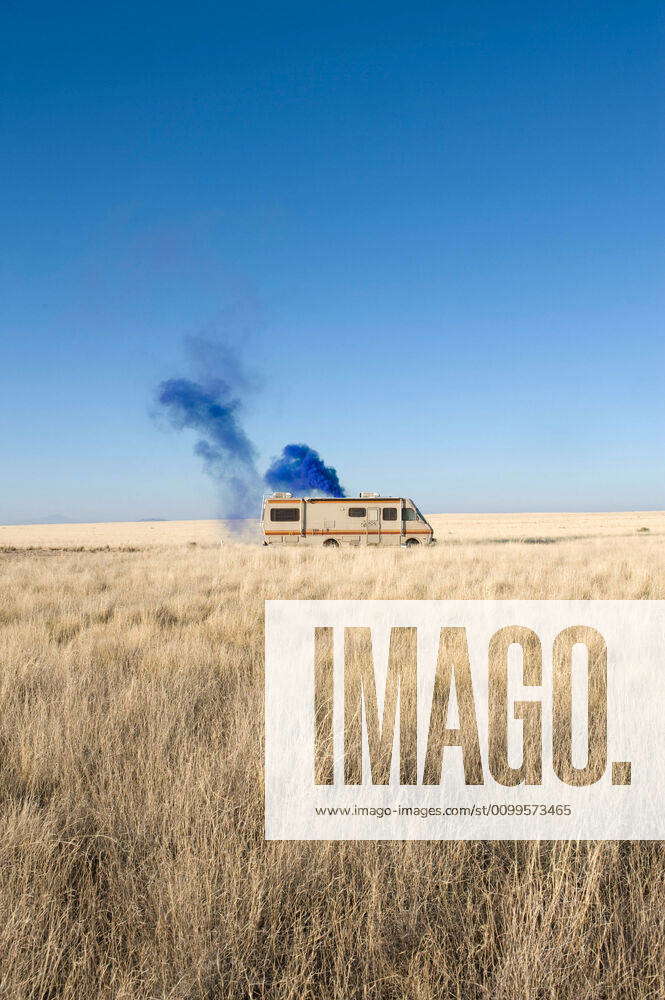 BREAKING BAD, The Winnebago, 4 Days Out , (Season 2, episode 9, May 5 ...