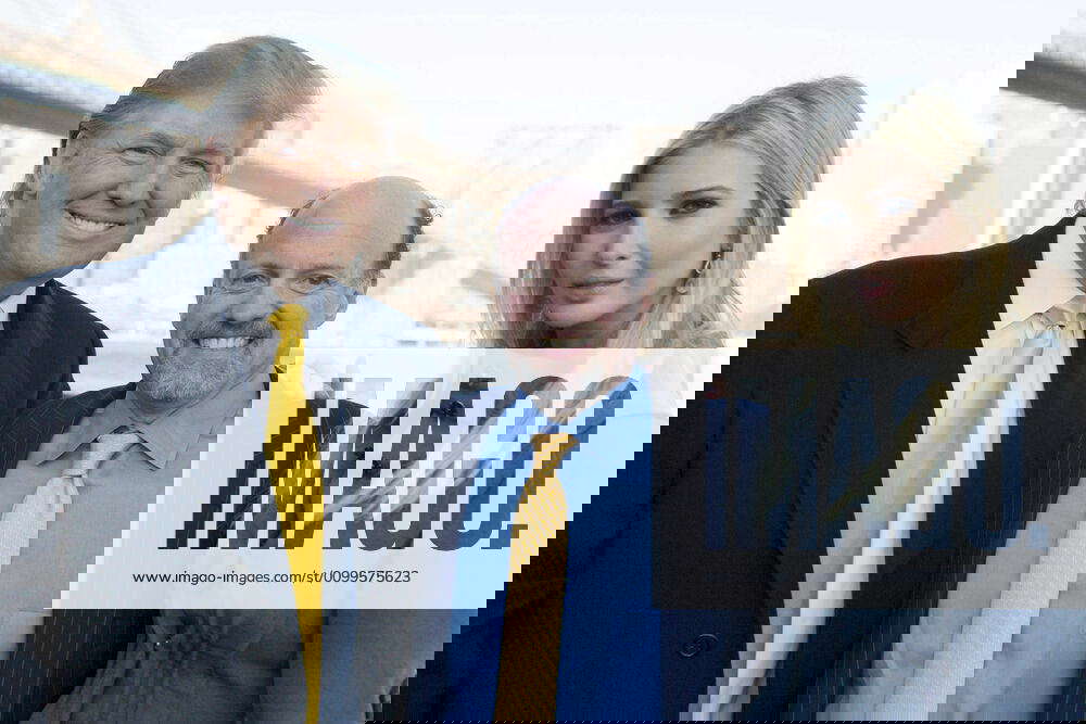 THE CELEBRITY APPRENTICE, Donald Trump, Jim Cramer, Ivanka Trump ...