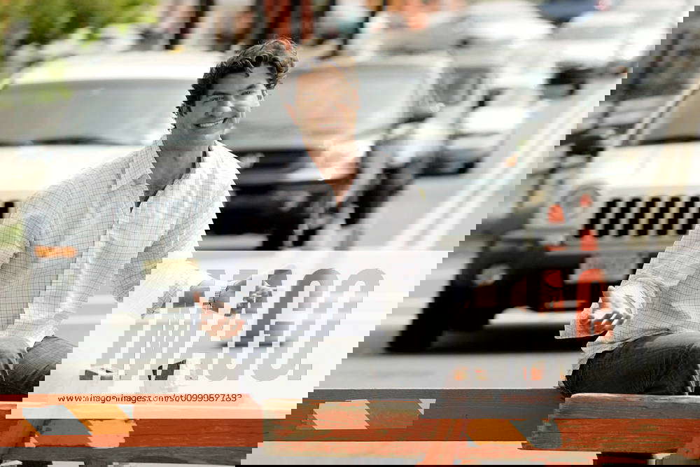 EXTREME MAKEOVER: HOME EDITION, Eduardo Xol, Llannes Family, Parts 1 ...