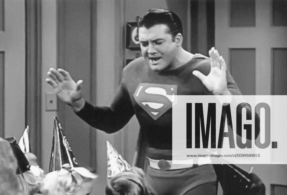 I LOVE LUCY, George Reeves, Lucy and Superman, 1951-57. Courtesy ...