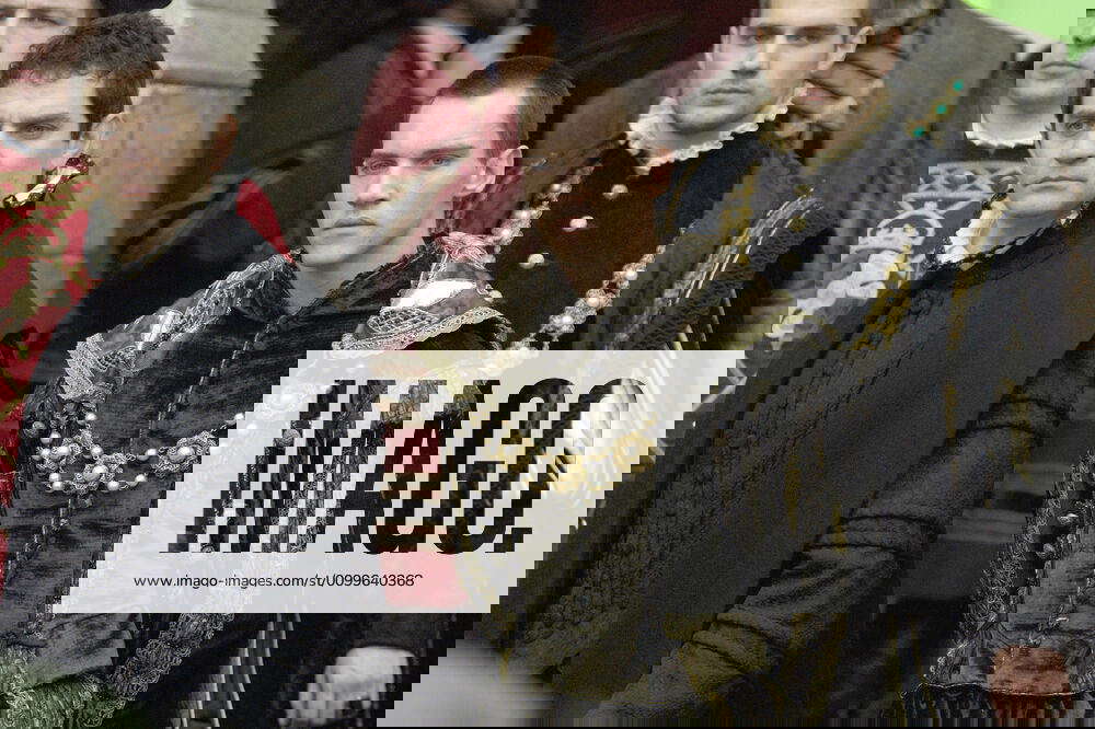 THE TUDORS, Jonathan Rhys Meyers, Henry Cavill, 2007-10. photo ...