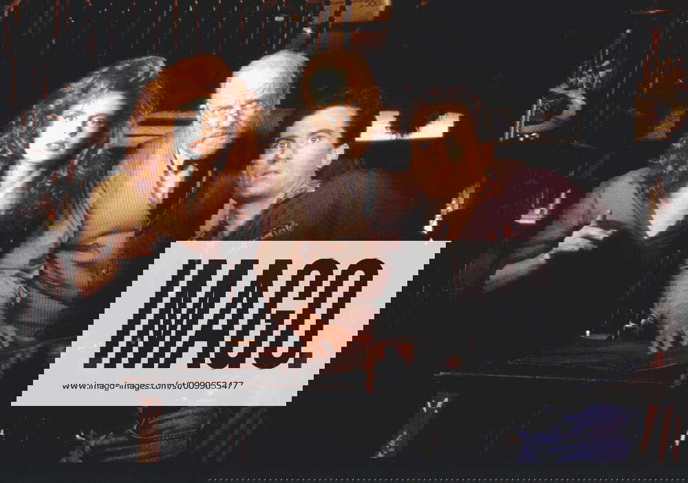 FRIDAY THE 13TH: THE SERIES, from left: Louise Robey, Christopher ...