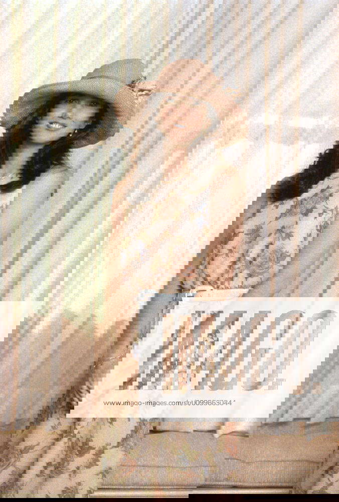 SWEET JUSTICE, Megan Gallivan, 1994-1995, NBC courtesy Everett ...