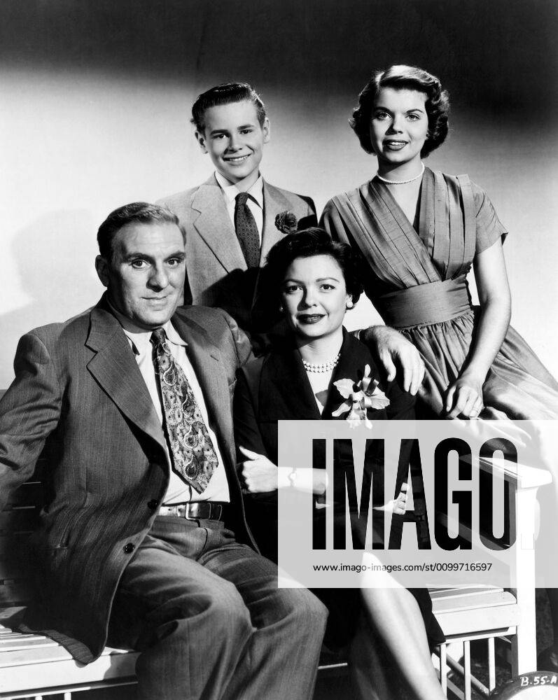 LIFE OF RILEY, William Bendix, Wesley Morgan, Marjorie Reynolds, Lugene ...
