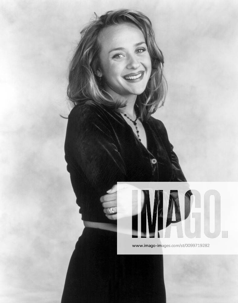 Teilifíse Mad Nicole Sullivan