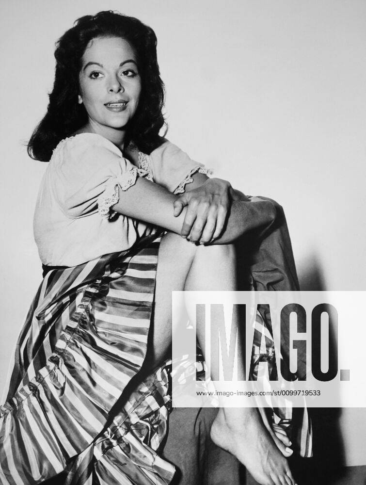 MAVERICK, Yvette Duguay, Prey of the Cat, 1957-1962 For usage credit ...