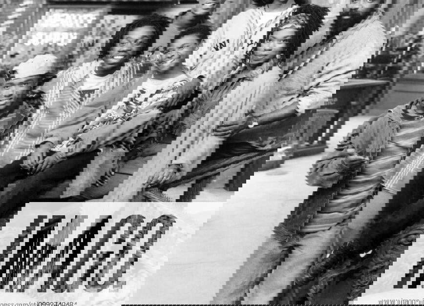 WHERE I LIVE, (back, from left): Flex Alexander, Yunoka Doyle, Sullivan ...