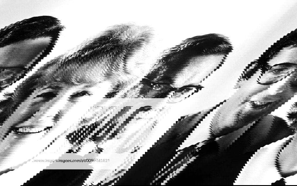 YOU RE PUTTING ME ON, host Larry Blyden, Peggy Cass, Bill Cullen, 1969 ...