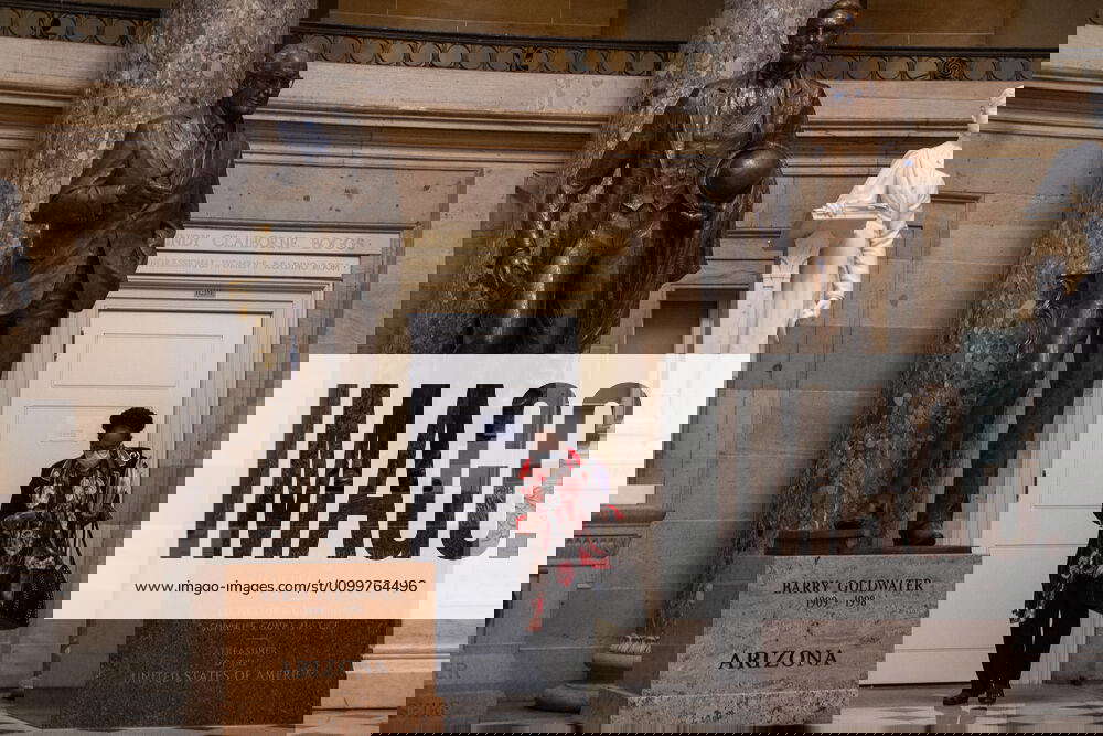 Rep. Sheila Jackson Lee, D-TX, wears a mask to protect against COVID-19 ...