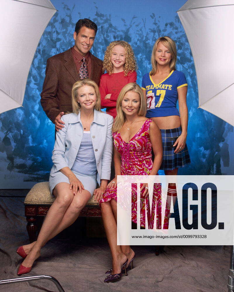 HOPE AND FAITH, Ted McGinley, Faith Ford, Macey Cruthird, Kelly Rippa ...