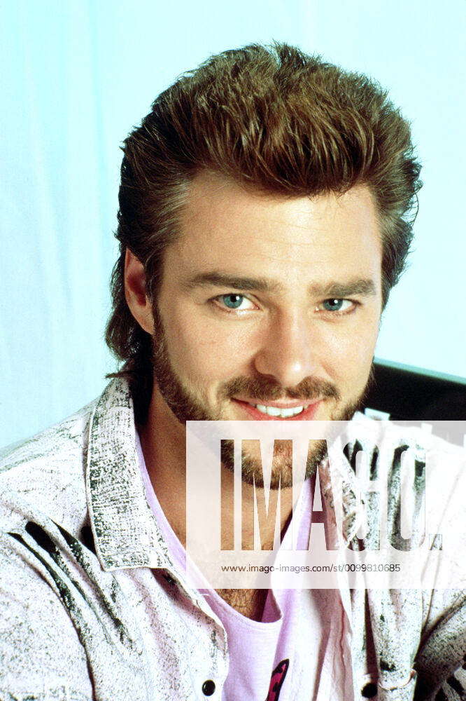 MY TWO DADS, Greg Evigan, 1987-89, TriStar Courtesy: Everett Collection ...