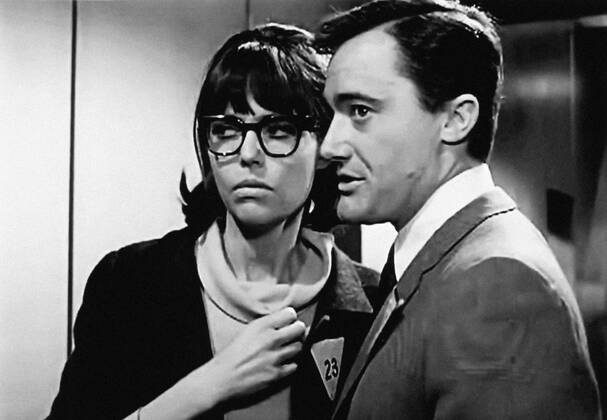 THE MAN FROM U.N.C.L.E., from left: Barbara Feldon, Robert Vaughn, The ...