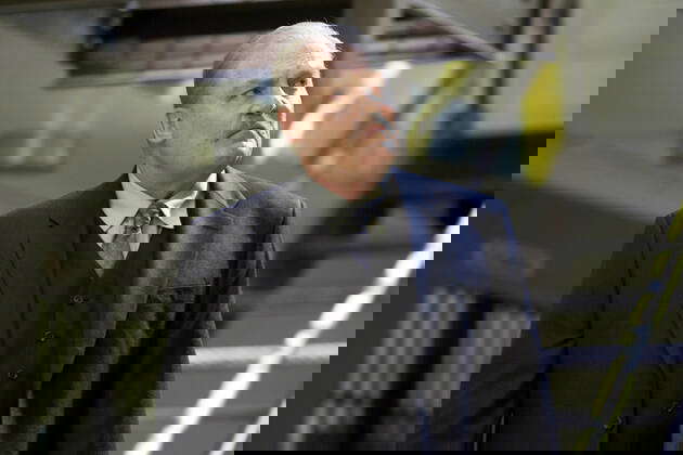 PRISON BREAK, John Heard, Stacy Keach, Part 2 , (Season 1, aired ...