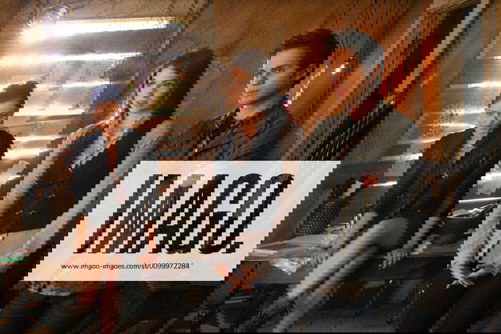 Shelley Hennig Secret Circle