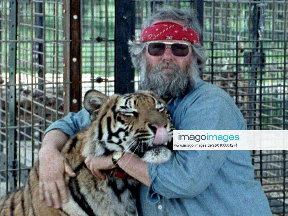 May 22, 1990, Batavia, IL, USA: Lorin Womack owner of Land O Lorin ...