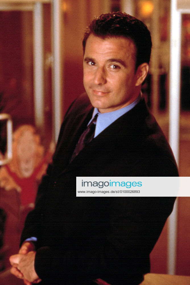 CAROLINE IN THE CITY, Eric Lutes, 1995-99, (c)NBC courtesy Everett ...