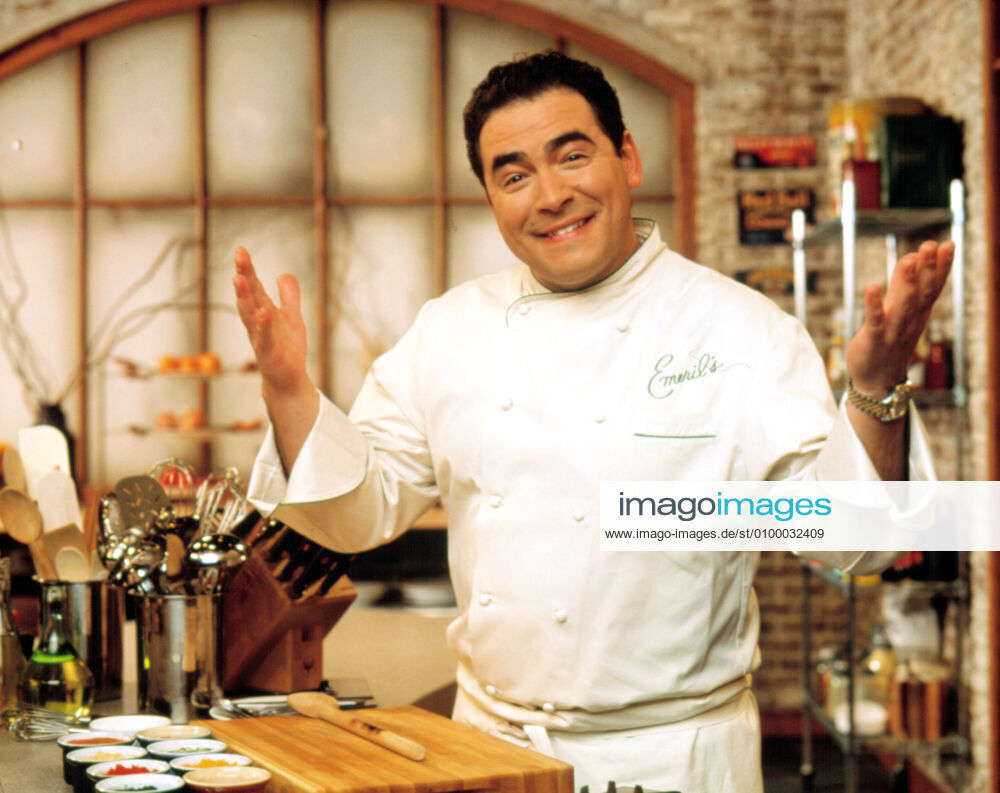 EMERIL LIVE, Emeril Lagasse, 1998-08. Food Network Courtesy: Everett ...