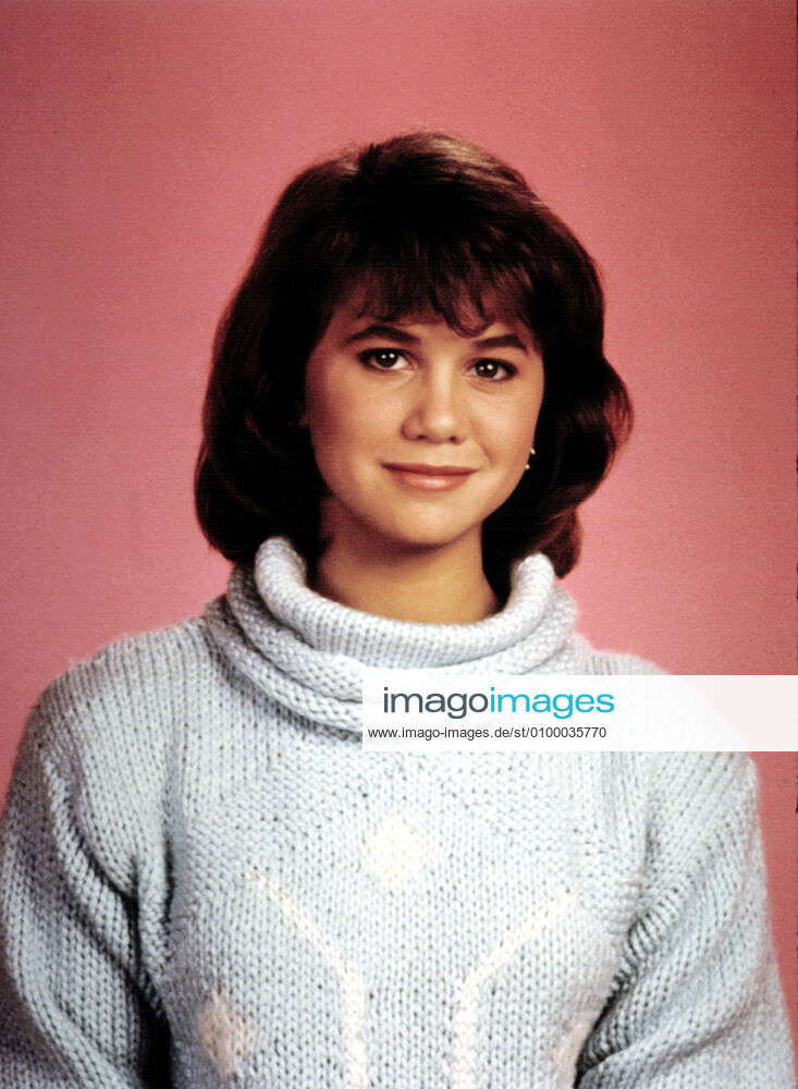 GROWING PAINS, Tracey Gold, 1985-1992. Courtesy Everett Collection ...