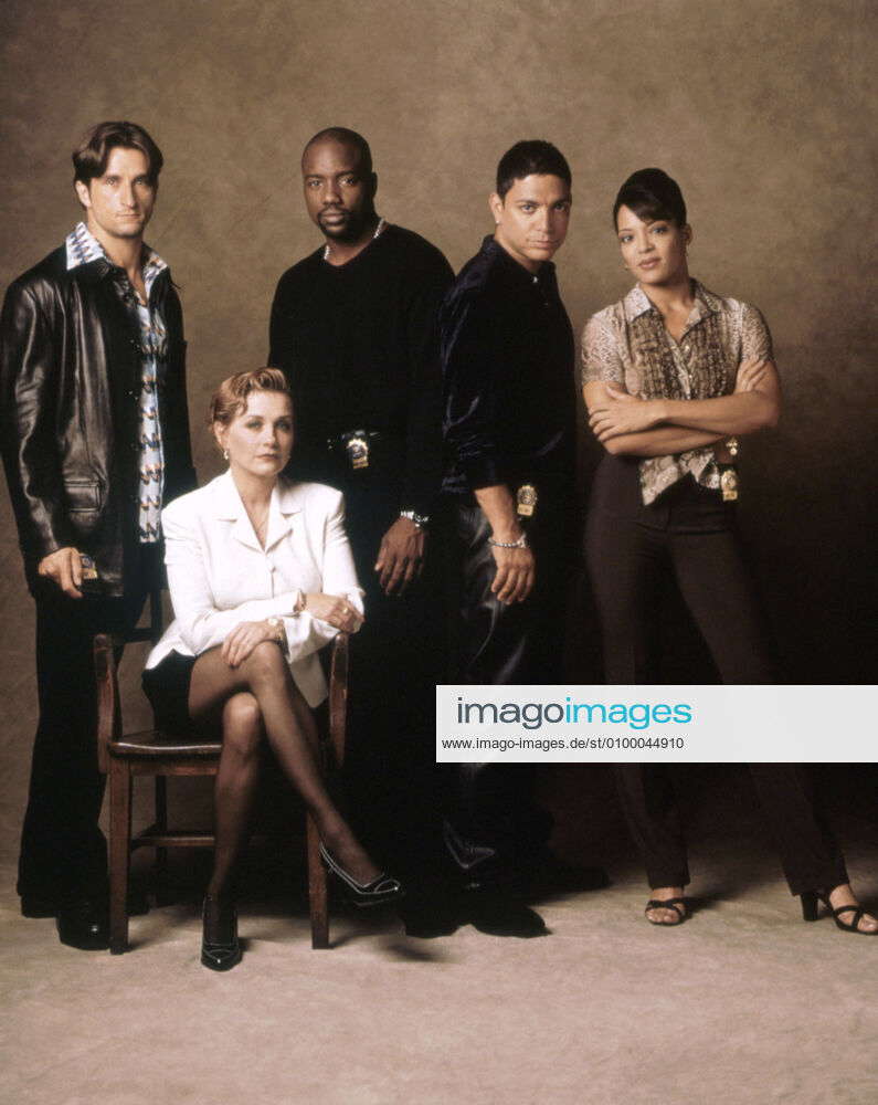 New York Undercover From Left Jonathan Lapaglia Patti D Arbanville Malik Yoba Michael