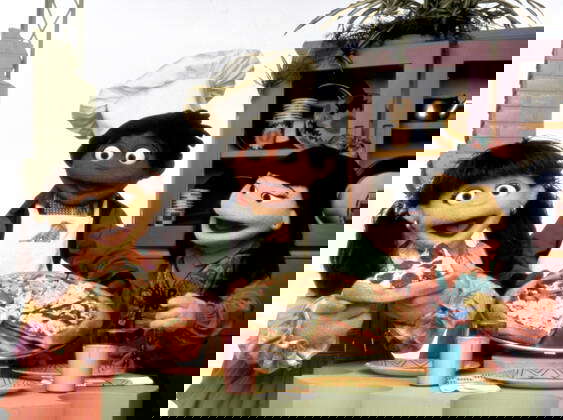 PUZZLE PLACE, 1994, Alan Shaffer & PBS Courtesy: Everett Collection PBS ...