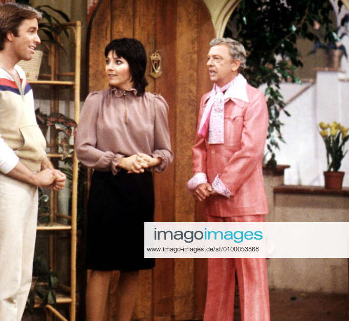 THREE S COMPANY, John Ritter, Joyce DeWitt, Don Knotts, 1977-84 ...